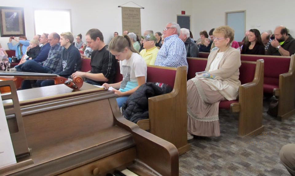 Worship Service is Sunday at 9:30 am – South Long Lake Church